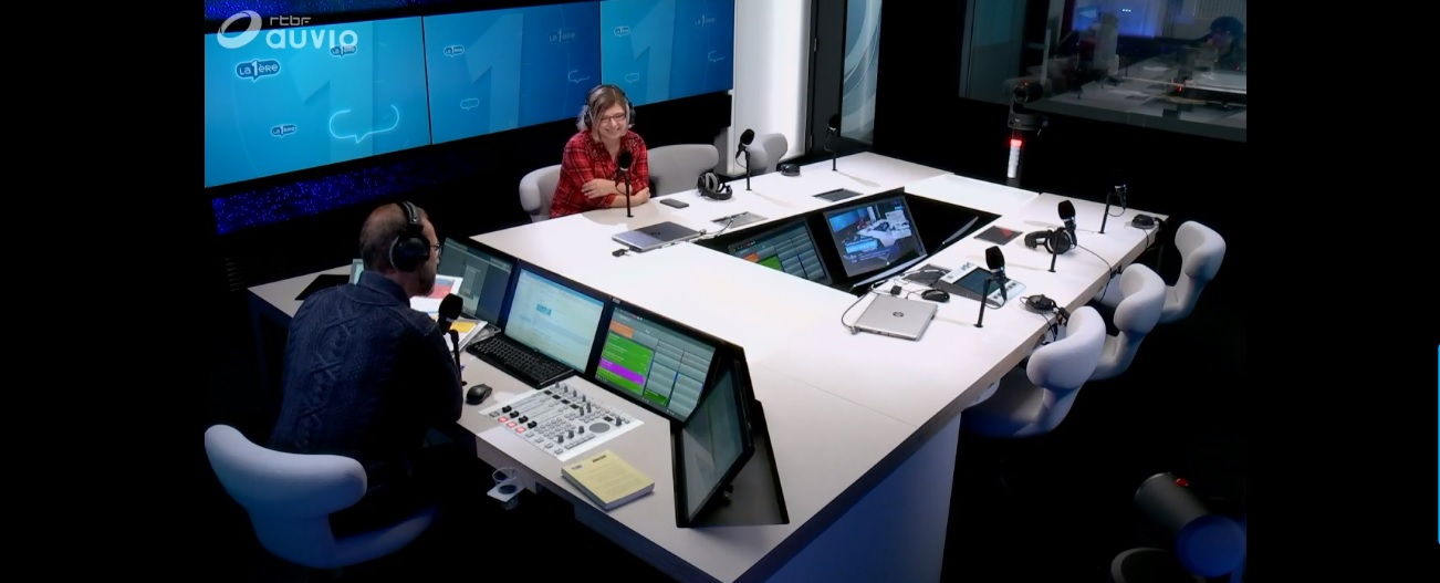 Visiter le Svalbard en hiver : la chasse aux aurores boréales et le ...