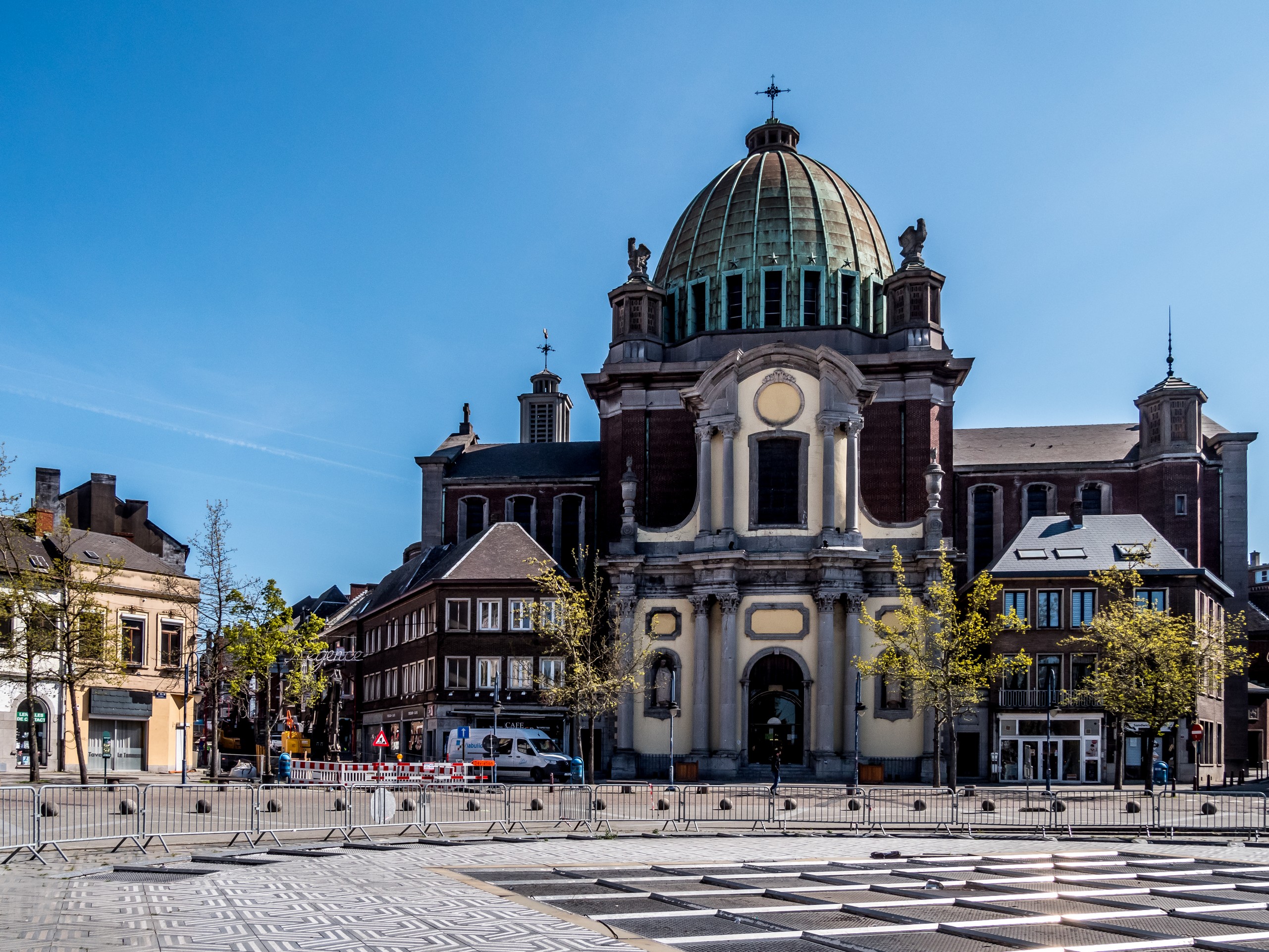 Découvrir le Pays de Charleroi, avec sa bulle